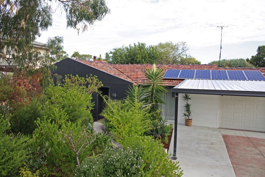 House-Nerd-cladding-makeover-70s-house-overcladding-renovation (16 ...